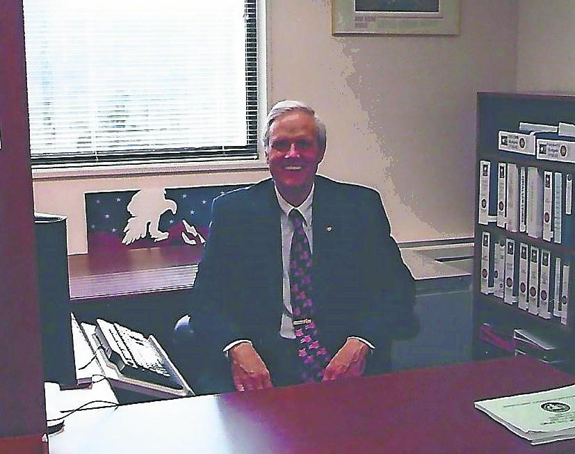 special to the forum gary holm in his new office after sept 11 2001 as ...