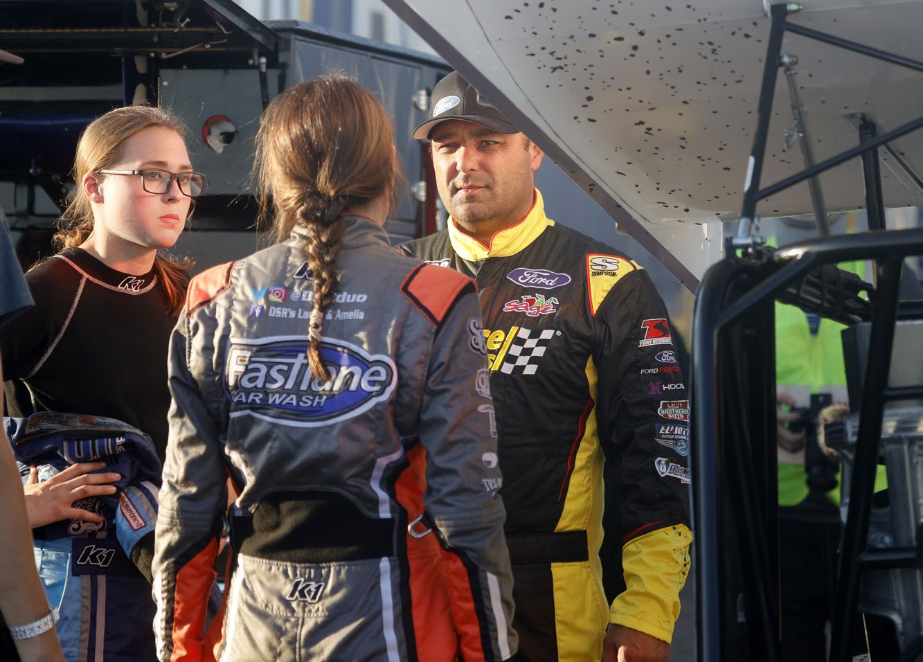 david samson the forum donny schatz chats with his neices laela and ...