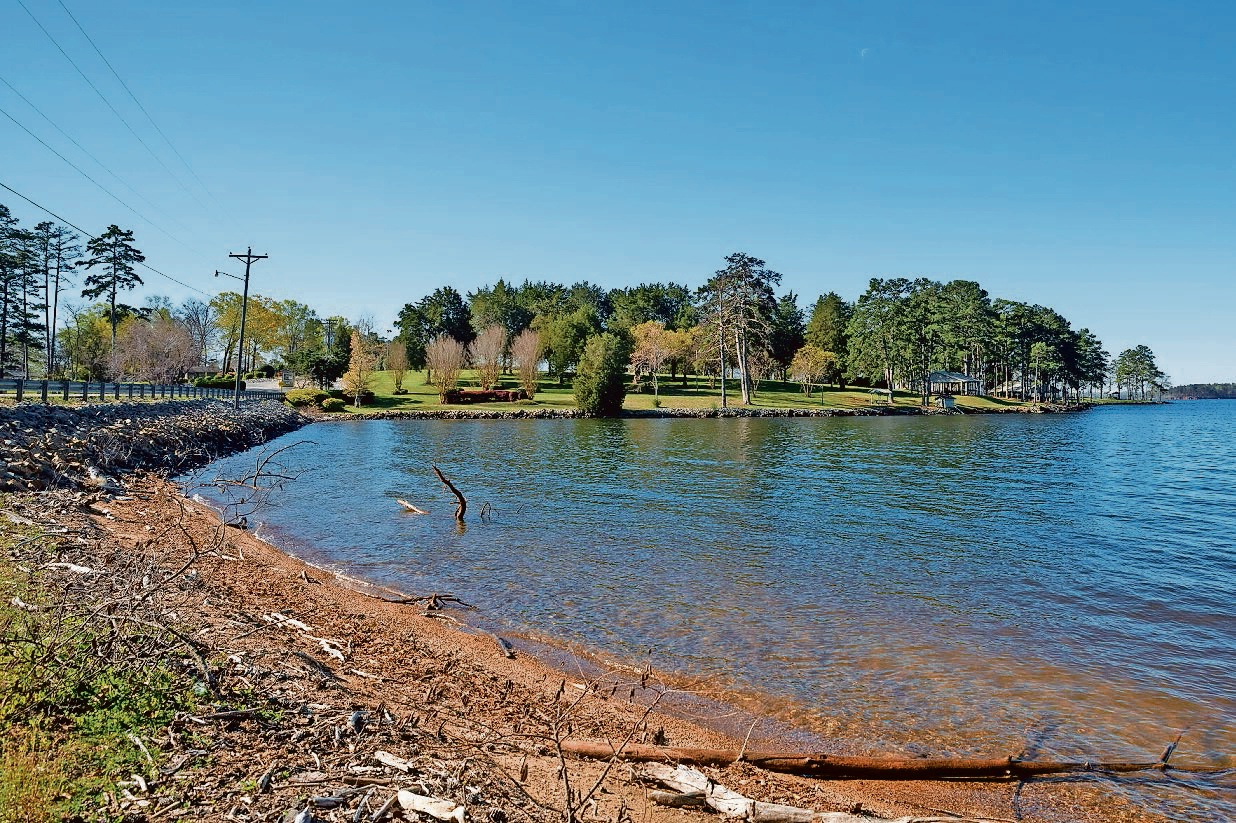 the waters of lake murray outline pine island on march 15