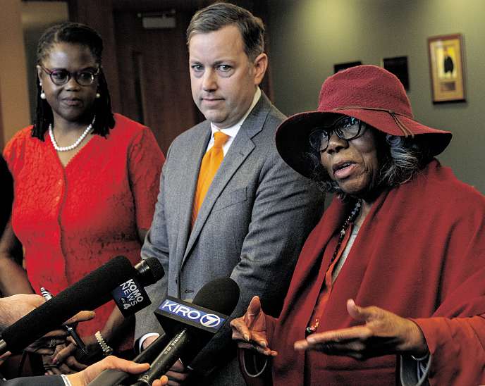 ken lambert the seattle times from left the rev patricia hunter joel ...