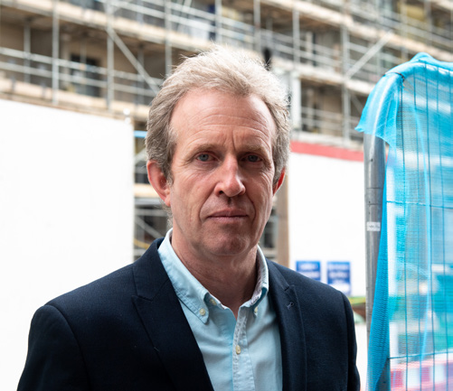 housing minister david warr 36116847