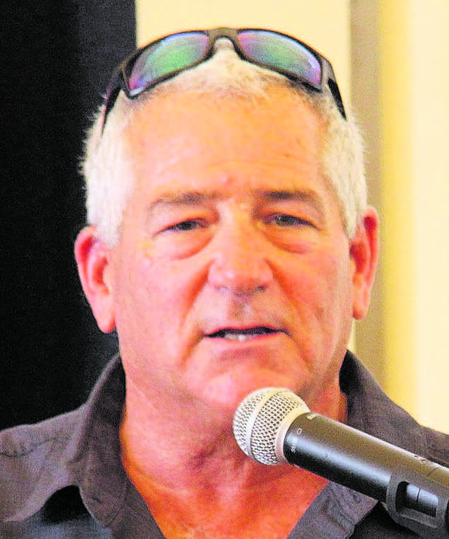 President of Powerboat Association Peter Peake delivers an address at ...